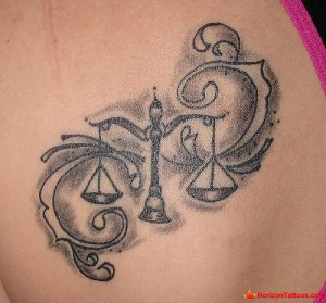 Tatouage balance, signe astrologique de la balance : signification et ...