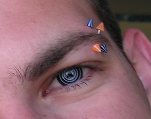 Piercing homme, modèles de piercings pour hommes | TATTOO TATOUAGES.COM